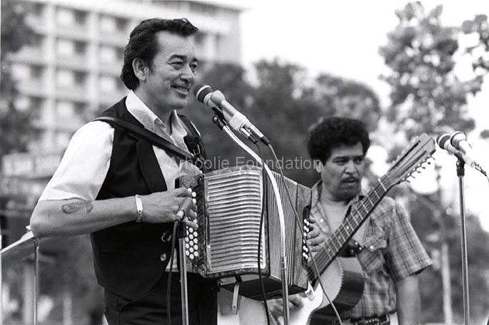 Flaco Jimenez Photo Gallery - The Arhoolie Foundation